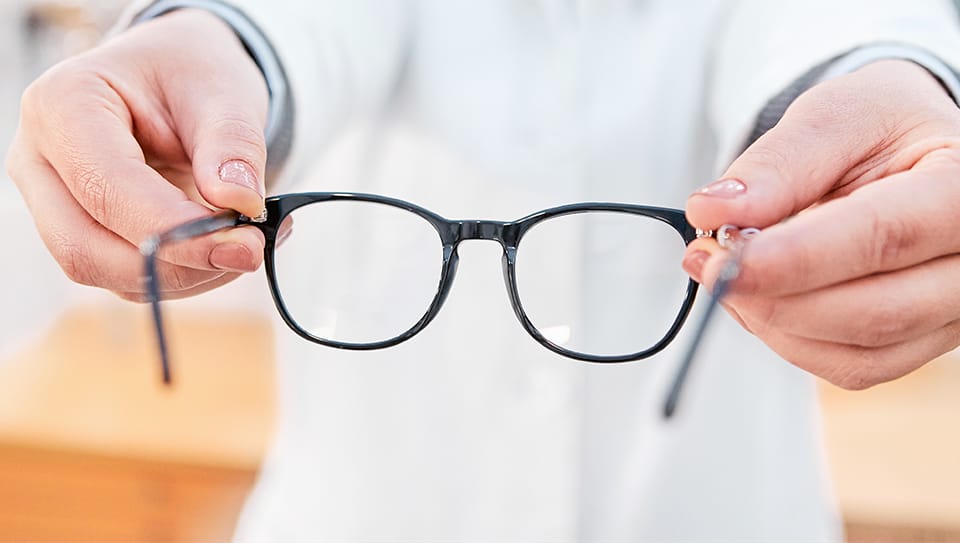 Frames & Lenses| Southern Ontario | LMC Optometry